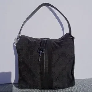 Gucci | Bags | Gucci Authentic Jackie Gg Canvas Shoulder Bag Black Y2k ...